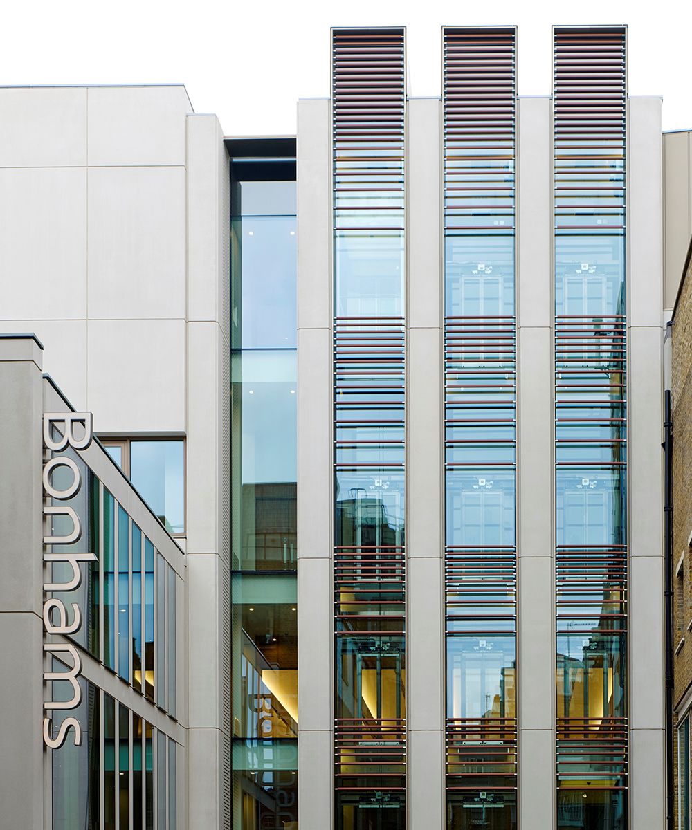 The World’s Most Famous Auction Houses – AuctionX